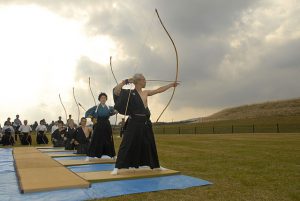 Traditional Archery Bows – The Japanese Yumi - My Archery Corner